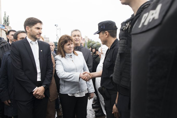 Bullrich: «Vinimos a Rosario con una idea bien clara declararle la ...